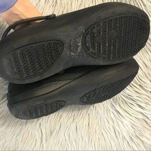 CROCS | Shoes | Crocs Mercy Convertible Work Clogs Black Silver | Poshmark